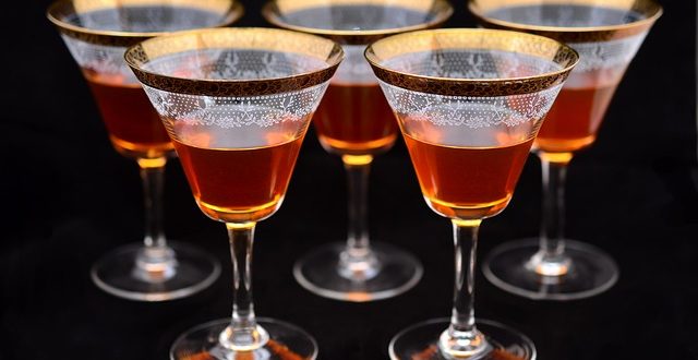 PRÉPARER LIQUEUR DE CÉRISES - Cuisine & pâtisserie moderne